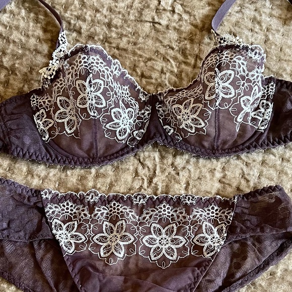 Chantelle | Intimates & Sleepwear | Highend Brapantie Set Chantelle ...